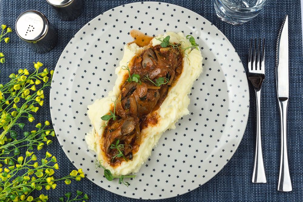 Ficatei de rata cu ceapa si piure de cartofi Ingrediente ficat de rata ...